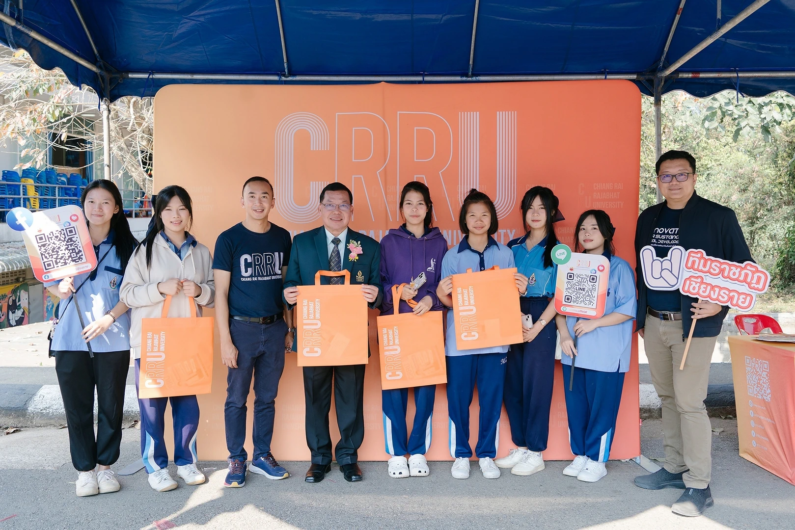 มรภ.เชียงราย เดินสาย CRRU School Tour 2025 โรงเรียนเม็งรายมหาราชวิทยาคม - CCPRD